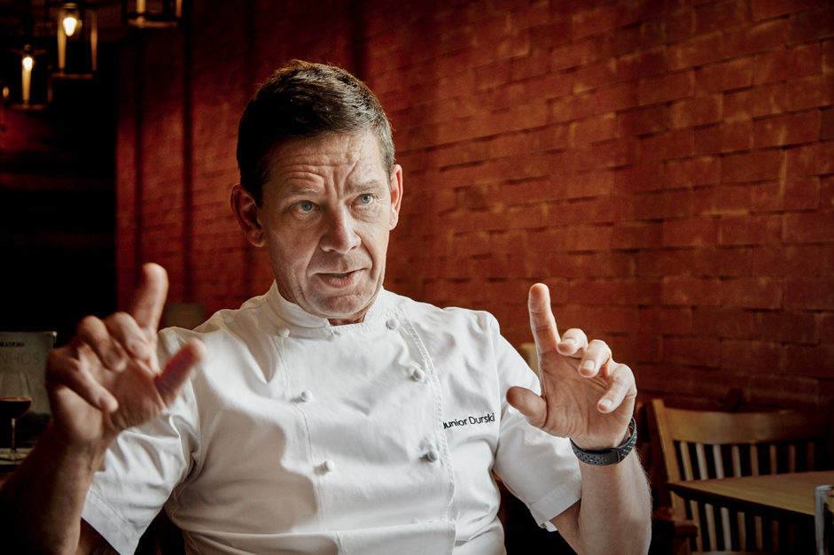 Revista PODER desvenda a trajetória de Junior Durski, que tornou o ...